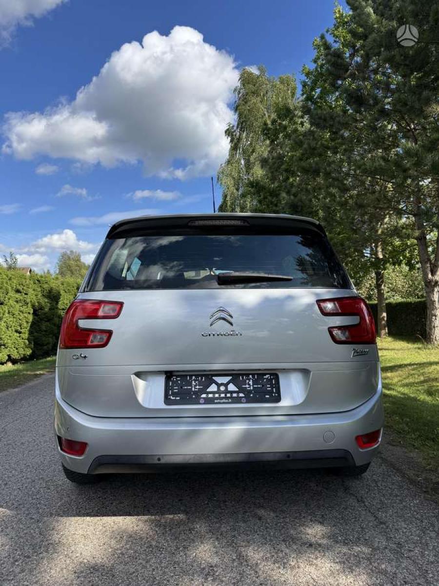 Pelēks Citroen Grand C4 Picasso 2015 Alīta, ar dzinēja tilpumu 1.20 L un nobraukumu 148 tūkst. km par 4999 €, foto 10 vietnē AUTOMOTO.COM.LV