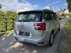 Pelēks Citroen Grand C4 Picasso 2015 Alīta, ar dzinēja tilpumu 1.20 L un nobraukumu 148 tūkst. km par 4999 €, foto 12 vietnē AUTOMOTO.COM.LV