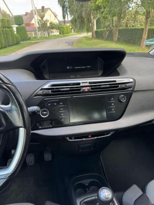Pelēks Citroen Grand C4 Picasso 2015 Alīta, ar dzinēja tilpumu 1.20 L un nobraukumu 148 tūkst. km par 4999 €, foto 26 vietnē AUTOMOTO.COM.LV