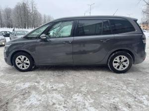 Grey Citroen Grand C4 Picasso 2016 in Kaunas, with an engine capacity of 1.56 L and mileage of 245 thousand km for 5550 €, photo 7 on AUTOMOTO.COM.LV