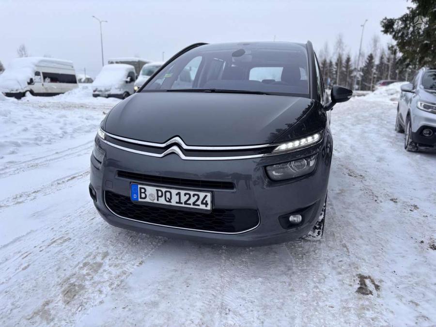 Pelēks Citroen Grand C4 Picasso 2016 Gargždai, ar dzinēja tilpumu 1.56 L un nobraukumu 33 tūkst. km par 8499 €, foto 2 vietnē AUTOMOTO.COM.LV