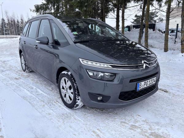 Grey Citroen Grand C4 Picasso 2016 in Gargzdai, with an engine capacity of 1.56 L and mileage of 33 thousand km for 8499 €, photo 3 on AUTOMOTO.COM.LV