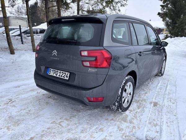 Grey Citroen Grand C4 Picasso 2016 in Gargzdai, with an engine capacity of 1.56 L and mileage of 33 thousand km for 8499 €, photo 6 on AUTOMOTO.COM.LV