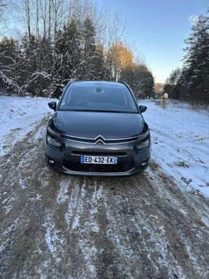 Pelēks Citroen Grand C4 Picasso 2016 Viļņa, ar dzinēja tilpumu 1.56 L un nobraukumu 240 tūkst. km par 6400 €, foto 2 vietnē AUTOMOTO.COM.LV