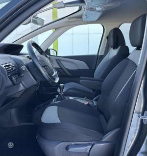 Pelēks Citroen Grand C4 Picasso 2016 Raseiniai, ar dzinēja tilpumu 1.20 L un nobraukumu 170 tūkst. km par 5500 €, foto 14 vietnē AUTOMOTO.COM.LV