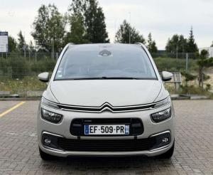 Grey Citroen Grand C4 Picasso 2016 in Taurage, with an engine capacity of 1.20 L and mileage of 199 thousand km for 7200 €, photo 4 on AUTOMOTO.COM.LV