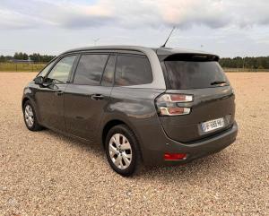 Pelēks Citroen Grand C4 Picasso 2016 Tauragė, ar dzinēja tilpumu 1.56 L un nobraukumu 202 tūkst. km par 5900 €, foto 4 vietnē AUTOMOTO.COM.LV