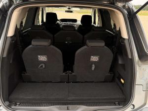 Pelēks Citroen Grand C4 Picasso 2016 Tauragė, ar dzinēja tilpumu 1.56 L un nobraukumu 202 tūkst. km par 5900 €, foto 12 vietnē AUTOMOTO.COM.LV