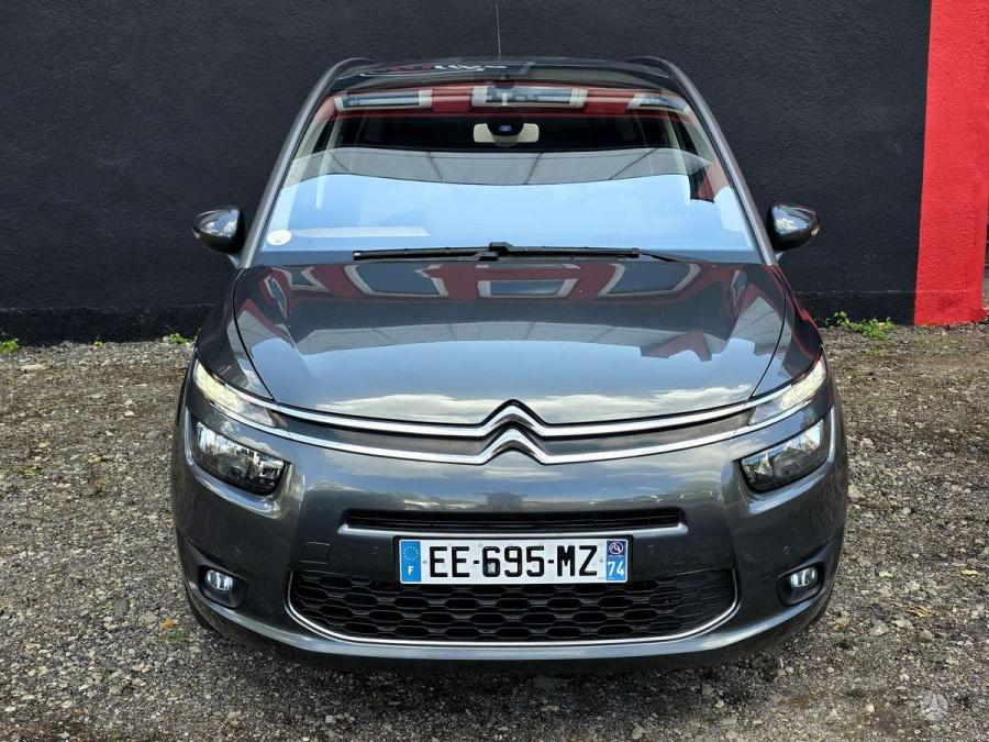 Grey Citroen Grand C4 Picasso 2016 in Siauliai, with an engine capacity of 1.56 L and mileage of 202 thousand km for 5900 €, photo 3 on AUTOMOTO.COM.LV