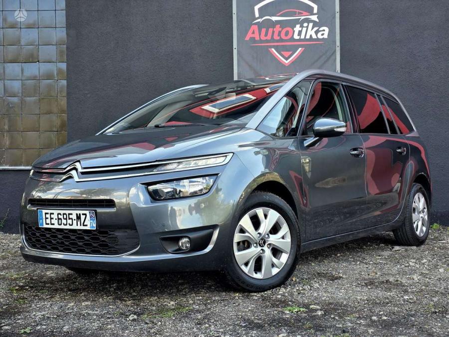 Grey Citroen Grand C4 Picasso 2016 in Siauliai, with an engine capacity of 1.56 L and mileage of 202 thousand km for 5900 €, photo 4 on AUTOMOTO.COM.LV