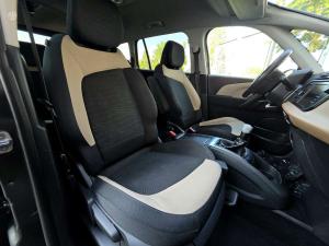 Grey Citroen Grand C4 Picasso 2016 in Siauliai, with an engine capacity of 1.56 L and mileage of 202 thousand km for 5900 €, photo 16 on AUTOMOTO.COM.LV