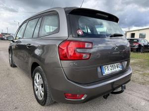 Grey Citroen Grand C4 Picasso 2016 in Vilnius, with an engine capacity of 1.56 L and mileage of 223 thousand km for 6600 €, photo 7 on AUTOMOTO.COM.LV