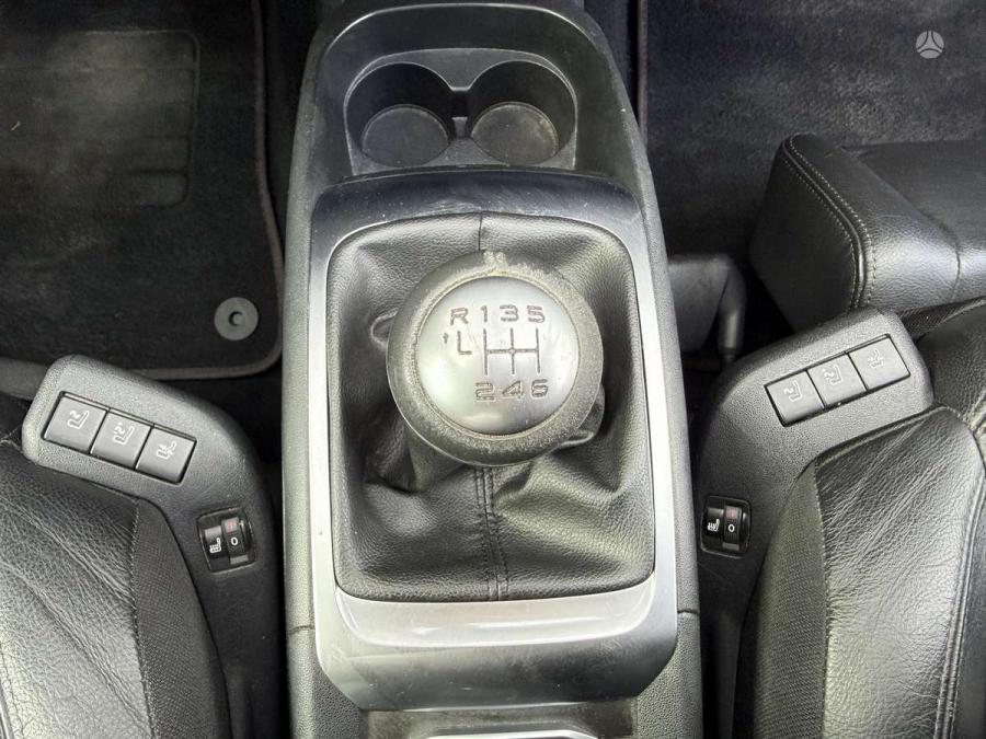 Grey Citroen Grand C4 Picasso 2016 in Vilnius, with an engine capacity of 1.56 L and mileage of 223 thousand km for 6600 €, photo 24 on AUTOMOTO.COM.LV