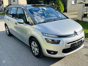 Grey Citroen Grand C4 Picasso 2016 in Prienai, with an engine capacity of 1.56 L and mileage of 247 thousand km for 5499 €, photo 8 on AUTOMOTO.COM.LV