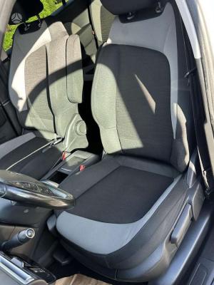 Grey Citroen Grand C4 Picasso 2016 in Prienai, with an engine capacity of 1.56 L and mileage of 247 thousand km for 5499 €, photo 14 on AUTOMOTO.COM.LV