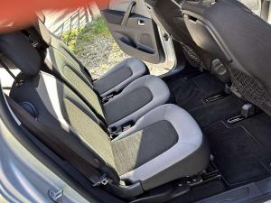 Grey Citroen Grand C4 Picasso 2016 in Prienai, with an engine capacity of 1.56 L and mileage of 247 thousand km for 5499 €, photo 21 on AUTOMOTO.COM.LV