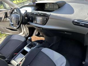 Grey Citroen Grand C4 Picasso 2016 in Prienai, with an engine capacity of 1.56 L and mileage of 247 thousand km for 5499 €, photo 24 on AUTOMOTO.COM.LV