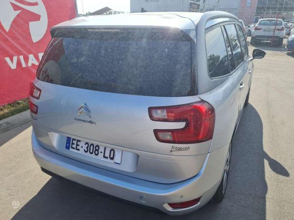 Pelēks Citroen Grand C4 Picasso 2016 Tauragė, ar dzinēja tilpumu 2.00 L un nobraukumu 276 tūkst. km par 5350 €, foto 7 vietnē AUTOMOTO.COM.LV