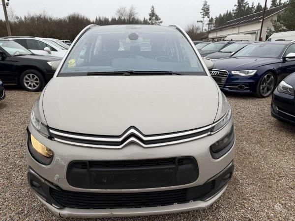 Grey Citroen Grand C4 Picasso 2017 in Ukmerge, with an engine capacity of 1.56 L and mileage of 164 thousand km for 3999 €, photo 2 on AUTOMOTO.COM.LV