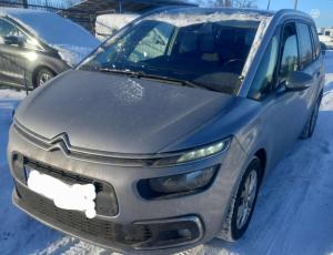 Pelēks Citroen Grand C4 Picasso 2017 Panevēža, ar dzinēja tilpumu 1.56 L un nobraukumu 235 tūkst. km par 6750 €, foto  vietnē AUTOMOTO.COM.LV