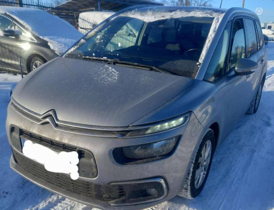Pelēks Citroen Grand C4 Picasso 2017 Panevēža, ar dzinēja tilpumu 1.56 L un nobraukumu 235 tūkst. km par 6750 €, foto 1 vietnē AUTOMOTO.COM.LV