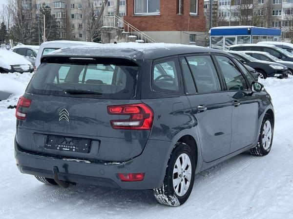 Pelēks Citroen Grand C4 Picasso 2017 Kėdainiai, ar dzinēja tilpumu 1.56 L un nobraukumu 238 tūkst. km par 6200 €, foto 4 vietnē AUTOMOTO.COM.LV