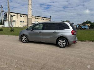 Pelēks Citroen Grand C4 Picasso 2017 Tauragė, ar dzinēja tilpumu 1.20 L un nobraukumu 102 tūkst. km par 5750 €, foto 9 vietnē AUTOMOTO.COM.LV