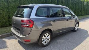 Pelēks Citroen Grand C4 Picasso 2017 Kauņa, ar dzinēja tilpumu 1.20 L un nobraukumu 178 tūkst. km par 5900 €, foto 3 vietnē AUTOMOTO.COM.LV
