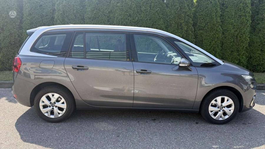 Pelēks Citroen Grand C4 Picasso 2017 Kauņa, ar dzinēja tilpumu 1.20 L un nobraukumu 178 tūkst. km par 5900 €, foto 6 vietnē AUTOMOTO.COM.LV