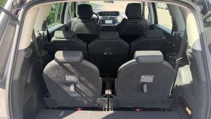 Pelēks Citroen Grand C4 Picasso 2017 Kauņa, ar dzinēja tilpumu 1.20 L un nobraukumu 178 tūkst. km par 5900 €, foto 15 vietnē AUTOMOTO.COM.LV