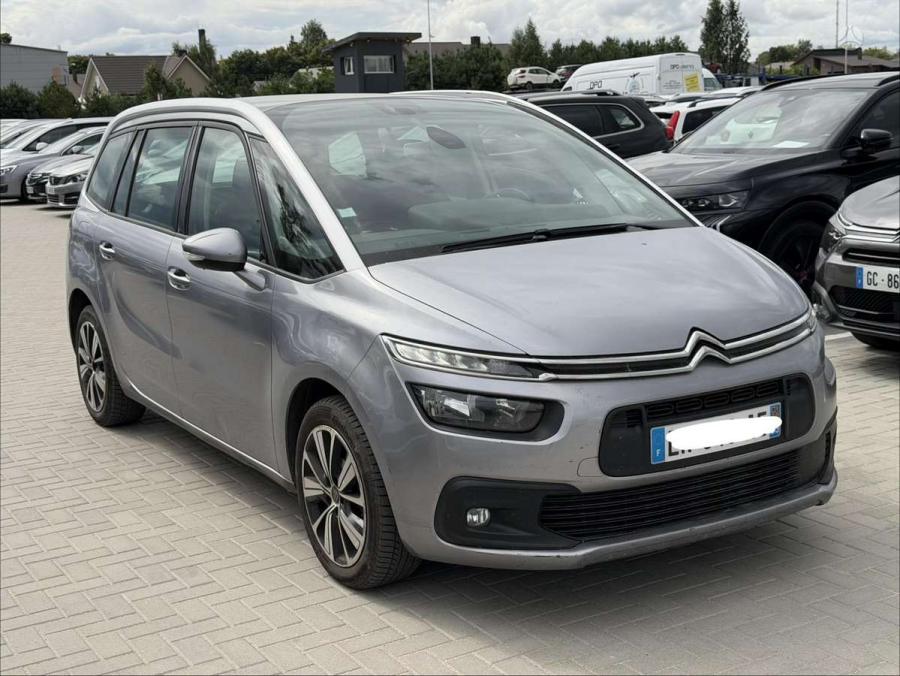 Pelēks Citroen Grand C4 Picasso 2017 Tauragė, ar dzinēja tilpumu 1.56 L un nobraukumu 246 tūkst. km par 5500 €, foto 3 vietnē AUTOMOTO.COM.LV