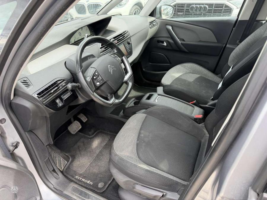 Pelēks Citroen Grand C4 Picasso 2017 Tauragė, ar dzinēja tilpumu 1.56 L un nobraukumu 246 tūkst. km par 5500 €, foto 6 vietnē AUTOMOTO.COM.LV