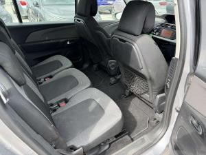 Pelēks Citroen Grand C4 Picasso 2017 Tauragė, ar dzinēja tilpumu 1.56 L un nobraukumu 246 tūkst. km par 5500 €, foto 8 vietnē AUTOMOTO.COM.LV
