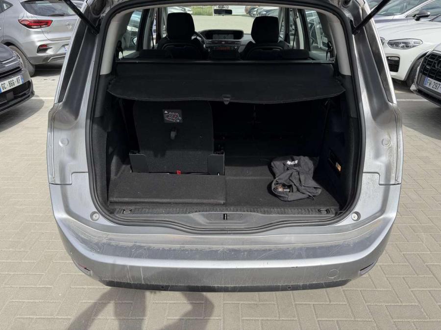 Pelēks Citroen Grand C4 Picasso 2017 Tauragė, ar dzinēja tilpumu 1.56 L un nobraukumu 246 tūkst. km par 5500 €, foto 9 vietnē AUTOMOTO.COM.LV