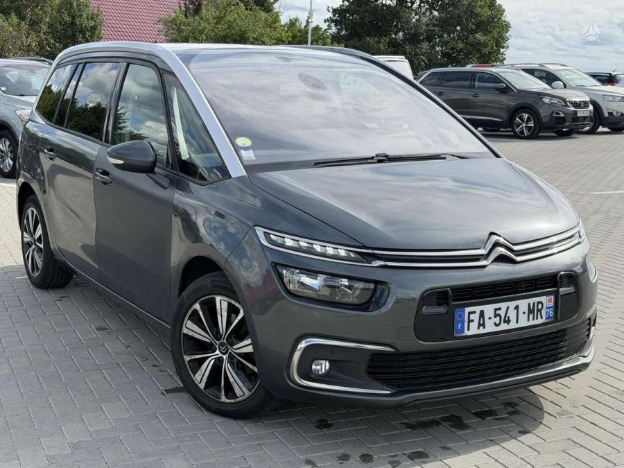 Pelēks Citroen Grand C4 Picasso 2017 Tauragė, ar dzinēja tilpumu 1.56 L un nobraukumu 215 tūkst. km par 5500 €, foto 3 vietnē AUTOMOTO.COM.LV