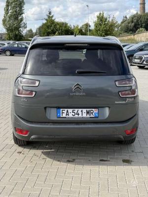 Pelēks Citroen Grand C4 Picasso 2017 Tauragė, ar dzinēja tilpumu 1.56 L un nobraukumu 215 tūkst. km par 5500 €, foto 7 vietnē AUTOMOTO.COM.LV