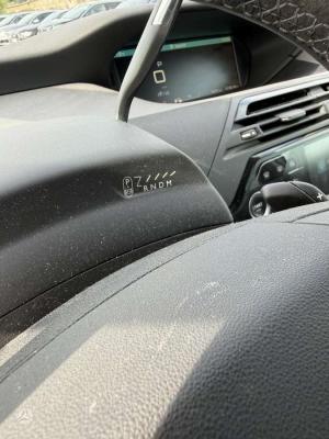 Pelēks Citroen Grand C4 Picasso 2017 Tauragė, ar dzinēja tilpumu 1.56 L un nobraukumu 215 tūkst. km par 5500 €, foto 12 vietnē AUTOMOTO.COM.LV