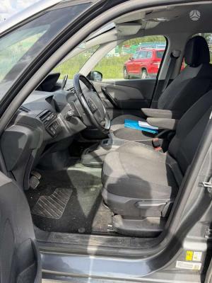 Pelēks Citroen Grand C4 Picasso 2017 Tauragė, ar dzinēja tilpumu 1.56 L un nobraukumu 215 tūkst. km par 5500 €, foto 14 vietnē AUTOMOTO.COM.LV