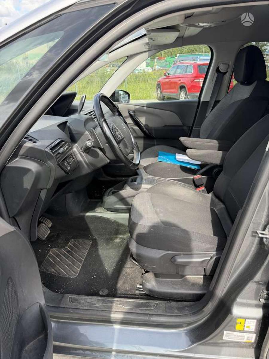 Pelēks Citroen Grand C4 Picasso 2017 Tauragė, ar dzinēja tilpumu 1.56 L un nobraukumu 215 tūkst. km par 5500 €, foto 14 vietnē AUTOMOTO.COM.LV