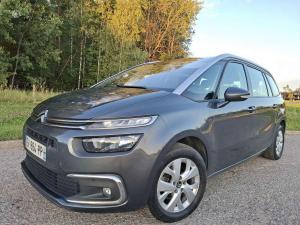 Grey Citroen Grand C4 Picasso 2017 in Kaunas, with an engine capacity of 1.56 L and mileage of 200 thousand km for 6150 €, photo 3 on AUTOMOTO.COM.LV