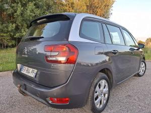 Grey Citroen Grand C4 Picasso 2017 in Kaunas, with an engine capacity of 1.56 L and mileage of 200 thousand km for 6150 €, photo 6 on AUTOMOTO.COM.LV