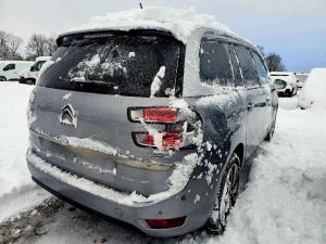 Grey Citroen Grand C4 Picasso 2018 in Taurage, with an engine capacity of 1.56 L and mileage of 271 thousand km for 8200 €, photo 5 on AUTOMOTO.COM.LV