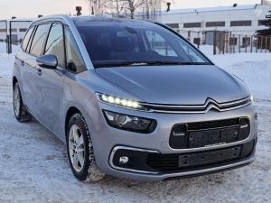 Pelēks Citroen Grand C4 Picasso 2018 Rokiškis, ar dzinēja tilpumu 1.20 L un nobraukumu 160 tūkst. km par 6450 €, foto  vietnē AUTOMOTO.COM.LV