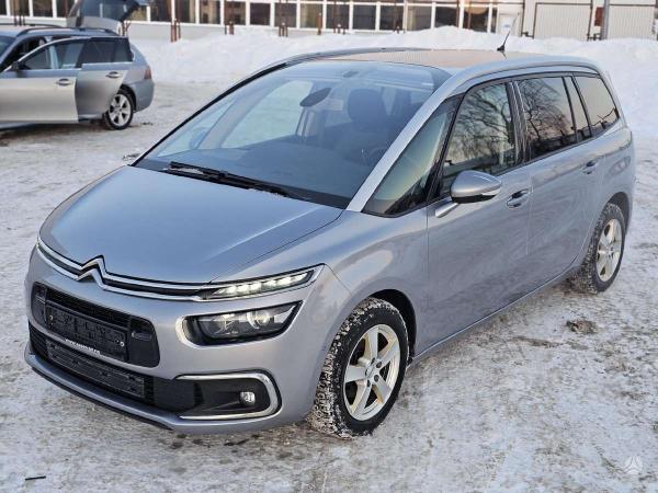 Pelēks Citroen Grand C4 Picasso 2018 Rokiškis, ar dzinēja tilpumu 1.20 L un nobraukumu 160 tūkst. km par 6450 €, foto 10 vietnē AUTOMOTO.COM.LV