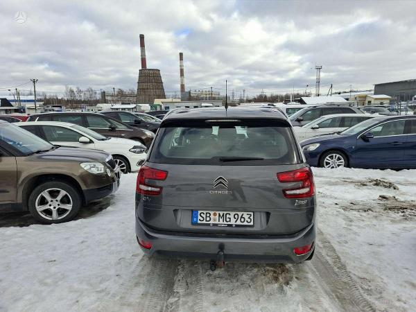 Pelēks Citroen Grand C4 Picasso 2018 Kauņa, ar dzinēja tilpumu 1.56 L un nobraukumu 275 tūkst. km par 7350 €, foto 7 vietnē AUTOMOTO.COM.LV