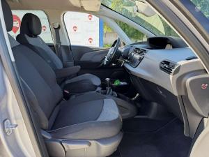Pelēks Citroen Grand C4 Picasso 2018 Tauragė, ar dzinēja tilpumu 1.60 L un nobraukumu 302 tūkst. km par 6300 €, foto 13 vietnē AUTOMOTO.COM.LV