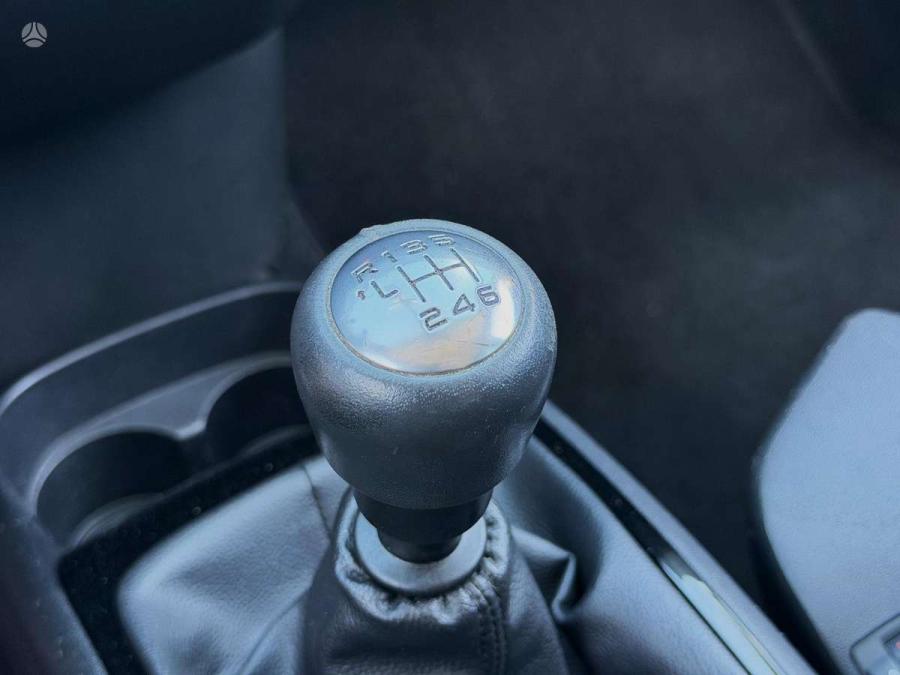 Pelēks Citroen Grand C4 Picasso 2018 Tauragė, ar dzinēja tilpumu 1.60 L un nobraukumu 302 tūkst. km par 6300 €, foto 23 vietnē AUTOMOTO.COM.LV