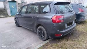 Pelēks Citroen Grand C4 Picasso 2015 Kauņa, ar dzinēja tilpumu 1.56 L un nobraukumu 187 tūkst. km par 5900 €, foto 4 vietnē AUTOMOTO.COM.LV