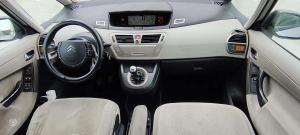 Citroen Grand C4 Picasso 2007 in Vilnius, with an engine capacity of 1.60 L and mileage of 295 thousand km for 1300 €, photo 33 on AUTOMOTO.COM.LV