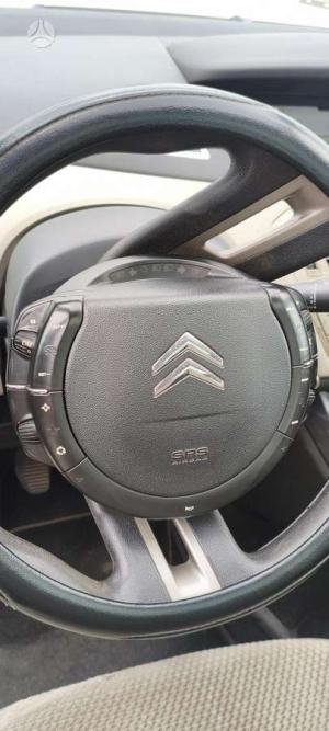 Citroen Grand C4 Picasso 2007 in Vilnius, with an engine capacity of 1.60 L and mileage of 295 thousand km for 1300 €, photo 34 on AUTOMOTO.COM.LV
